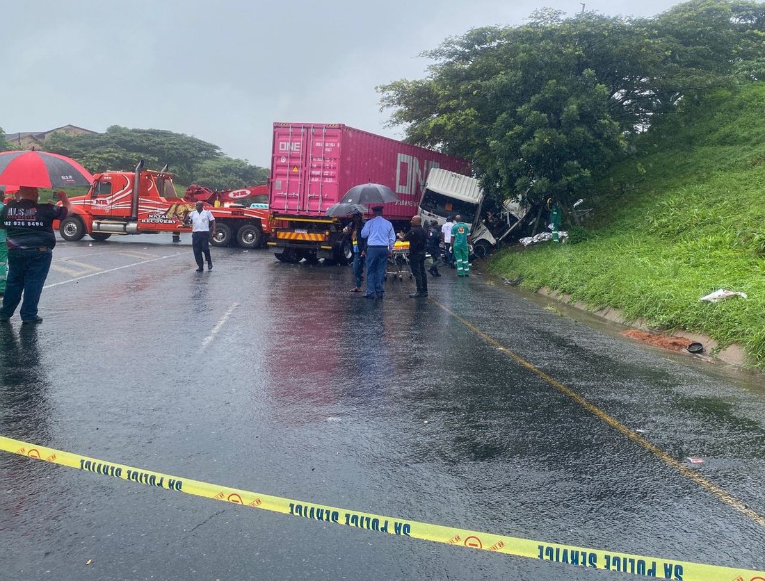 Death toll from horror Lotus Park taxi crash 'expected to rise'