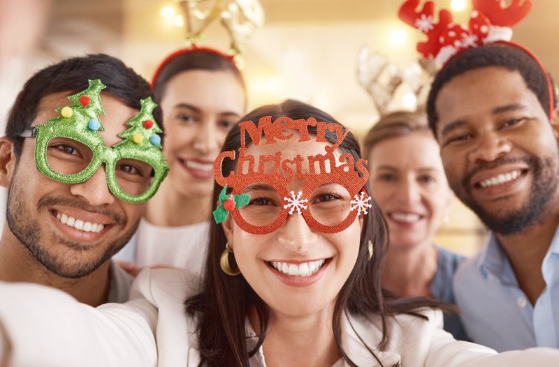Five Fun Christmas Party Games For Adults