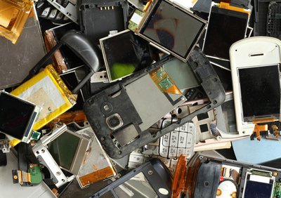 Why throwing away your old phone is harmful