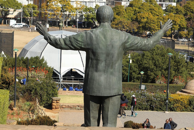 Union Buildings abuzz as Ramaphosa set to take oath of office