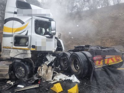 Oil spill closes N3 near Van Reenen’s Pass