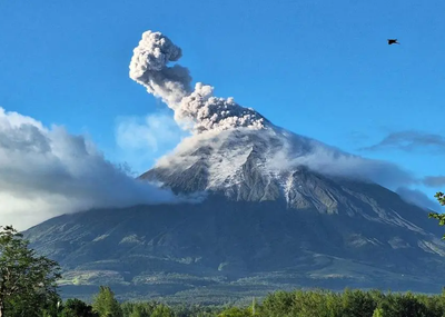Alert level raised for Philippine volcano after 'explosive eruption ...