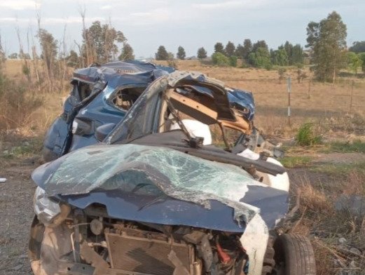Four people killed in R59 crash involving trucks
