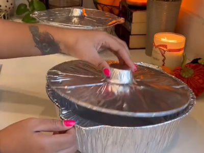 Disposable pots for your holiday cooking