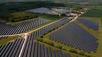 Australia greenlights world's 'largest' solar hub