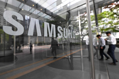 Samsung issues rare apology for poor results in tech 'crisis'