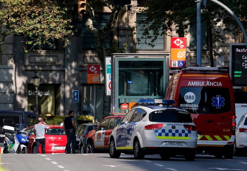 Spain suspect says terror cell planned big attack on monuments