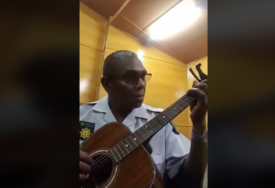 SAPS officer shows off his talent