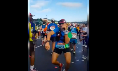Brazilian runner shows off fitness by dancing at the Comrades marathon