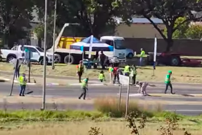Benoni community take matters into their own hands