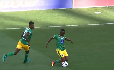 Showboating in soccer should be encouraged