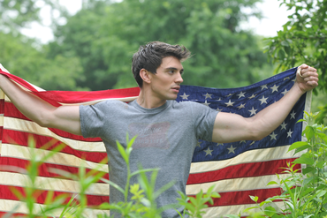 WATCH: Steve Grand Performs 'I Will Survive' in Studio