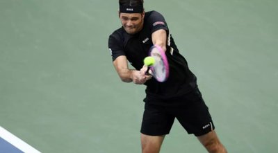 Fritz keeps flag flying for American men at US Open