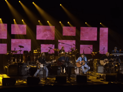 Eagles guitarist Steuart Smith announces retirement