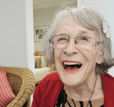 KYK: '7de Laan' se Madel vier 90ste verjaarsdag