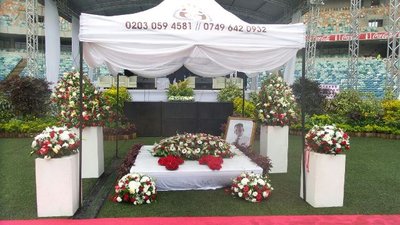 South Africans say their final goodbyes to Sfiso Ncwane