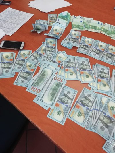 Suspects nabbed with counterfeit cash