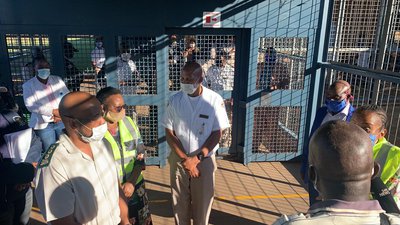 Correctional Service workers, inmates receive first jab