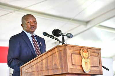Mabuza vows to 'speed up' process to address military veterans’ demands