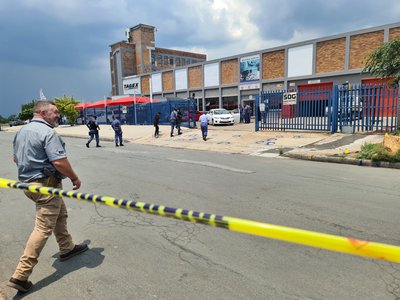 Two suspects killed in foiled Tulisa Park business robbery