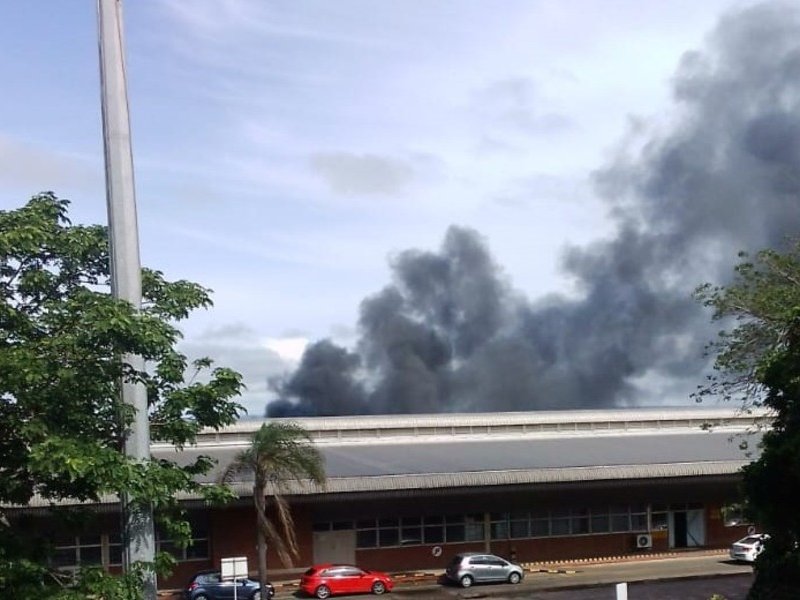 Massive fire breaks out at Jacobs factory
