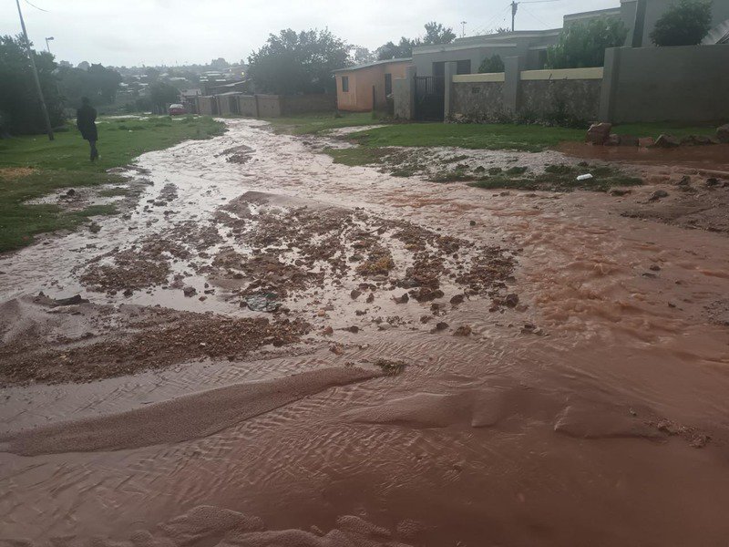 Gauteng emergency on high alert for more hard rain