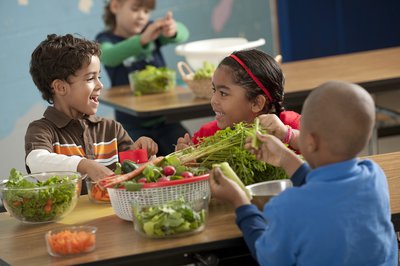 Overweight children: How to get your child to eat healthy