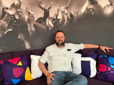 Hard-hitting journalist Barry Bateman joins AfriForum’s Private ...