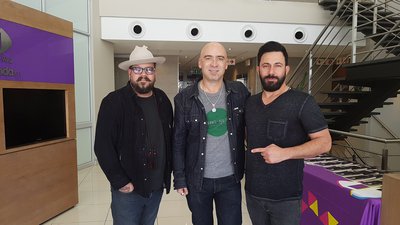 Martin Bester challenges +LIVE+ to a round of 'Yes or No'