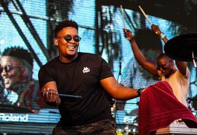 #ECRMIX: On Fridays we party!