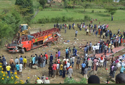 Kenya bus crash kills 51
