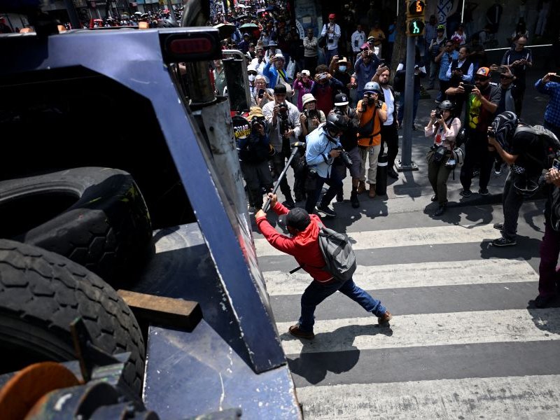 Mexico protesters storm government building days before World Cup