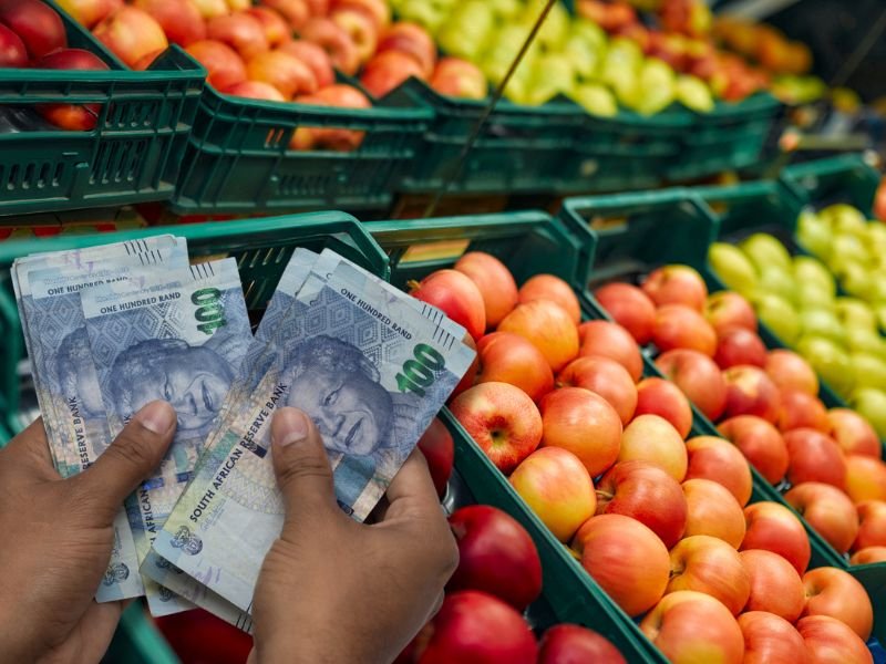 The cheapest retailer to buy groceries in SA