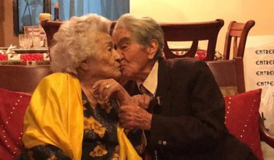 Meet the world's oldest married couple...
