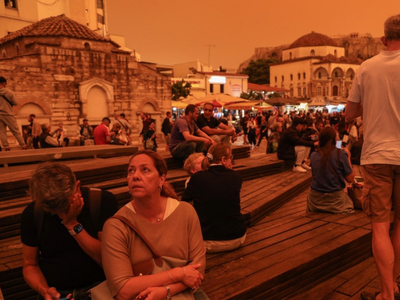 LOOK: Why are Athens and other Greek cities turning orange?