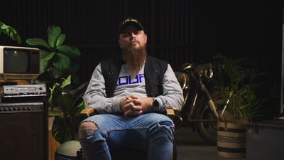 Friday Live: SA rapper Loufi joins Jacaranda Day captured by HUAWEI P60 Pro