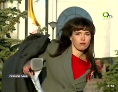 Russian reporter forgets that she is on live TV