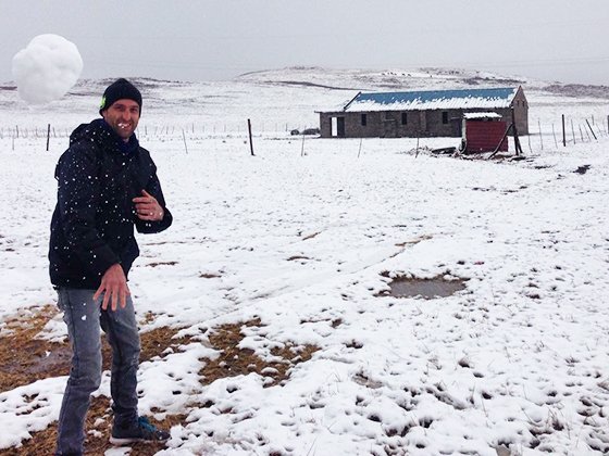 East Coasters flock to Midlands for KZN snow day
