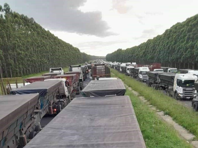 Truck drivers suspend planned national shutdown