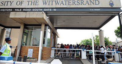 Protesters set alight Wits lecture hall